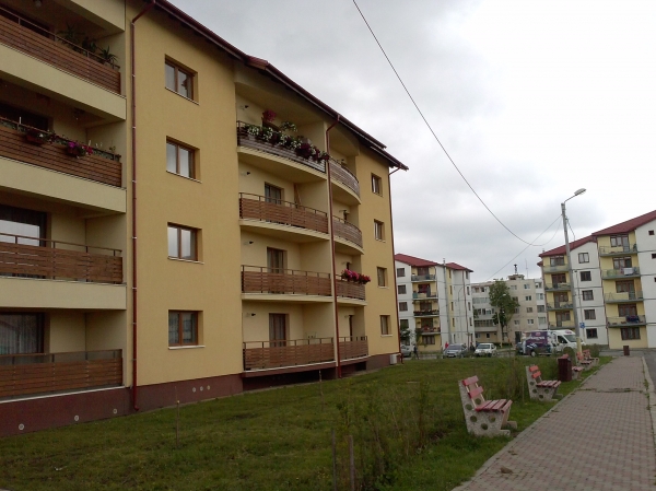 DNA la Săcele: Radu Nistor şi Vasile Laţa, trimişi în judecată ...