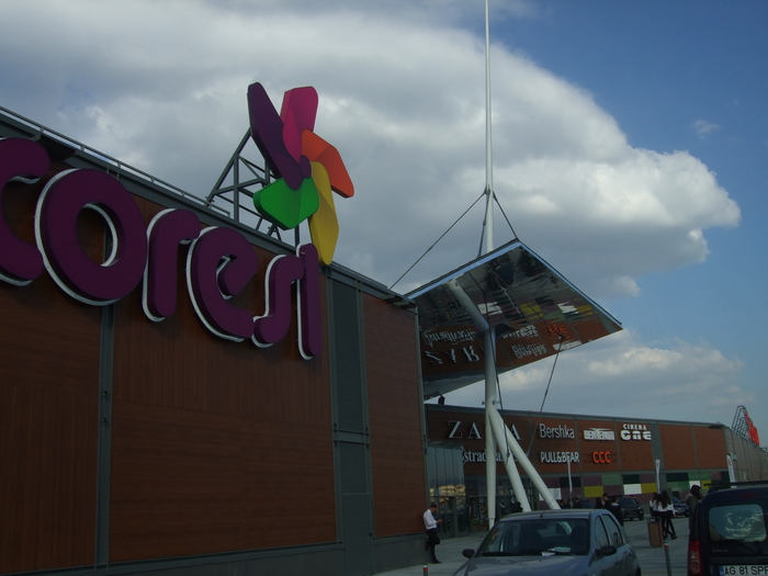 Coresi Shopping Resort se deschide astazi - lista magazinelor - Saceleanul
